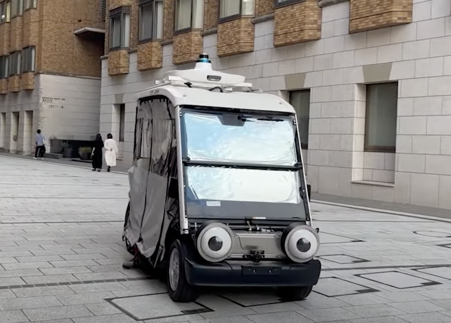 Gazing Robotic Eyes on Autonomous Vehicles May Make Them Safer - Inside ...