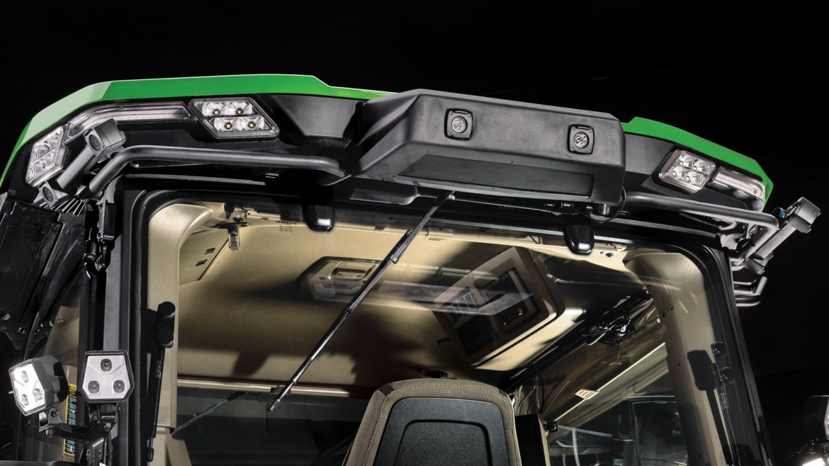 John Deere wins two CES 2023 awards for 8R autonomous tractor - Inside ...