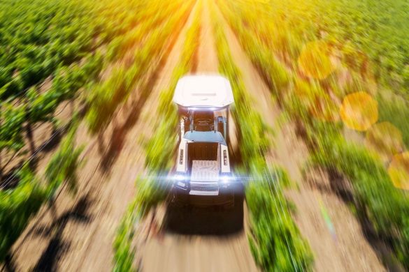 New Holland driverless tractor highlights autonomous farming ...