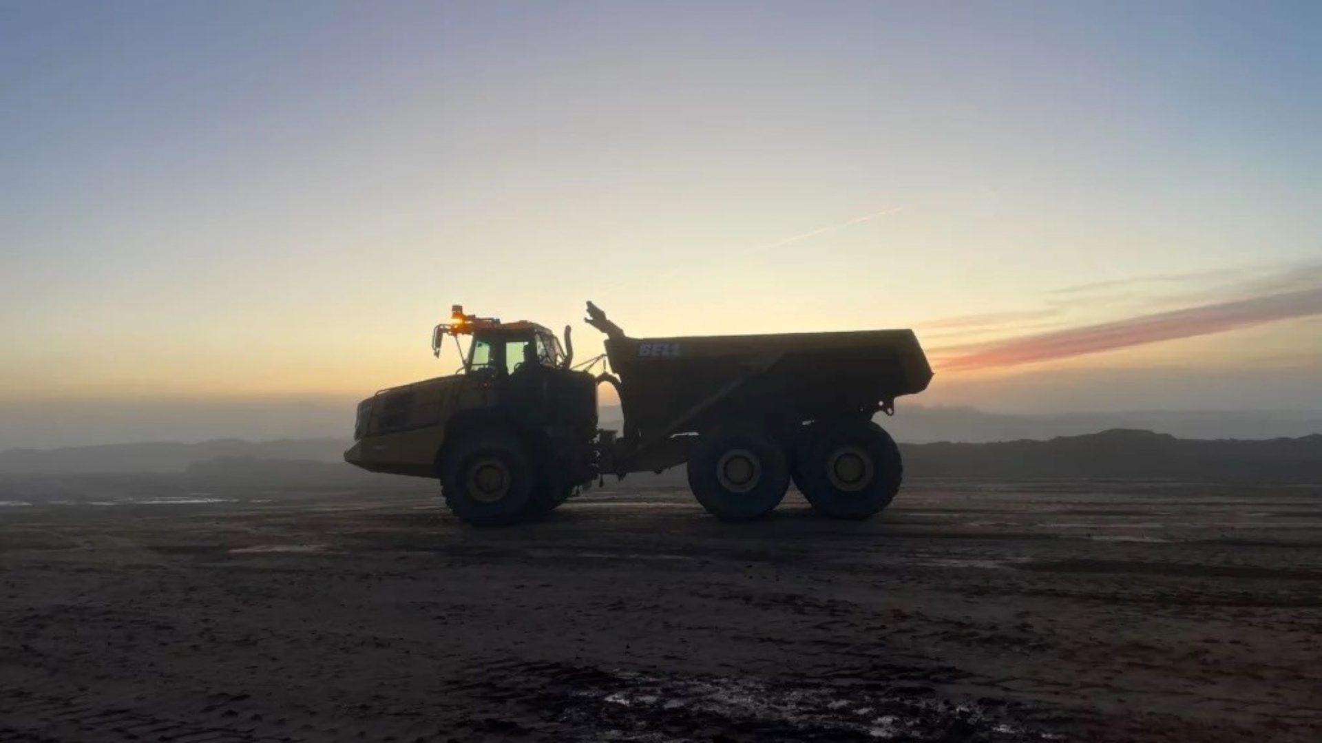 Bigger no longer always better for haul trucks if self-driven - Inside ...